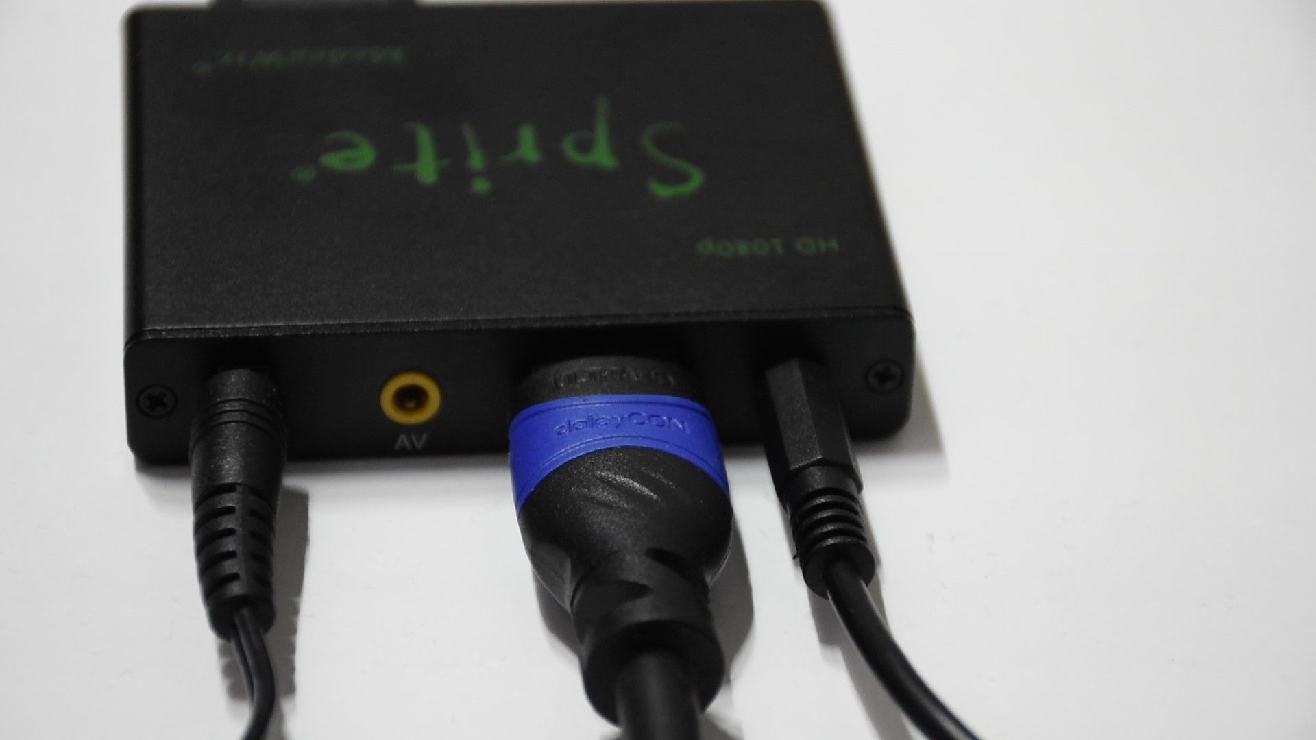 Sprite Media Player (DV-S1): Connect a motion sensor ...